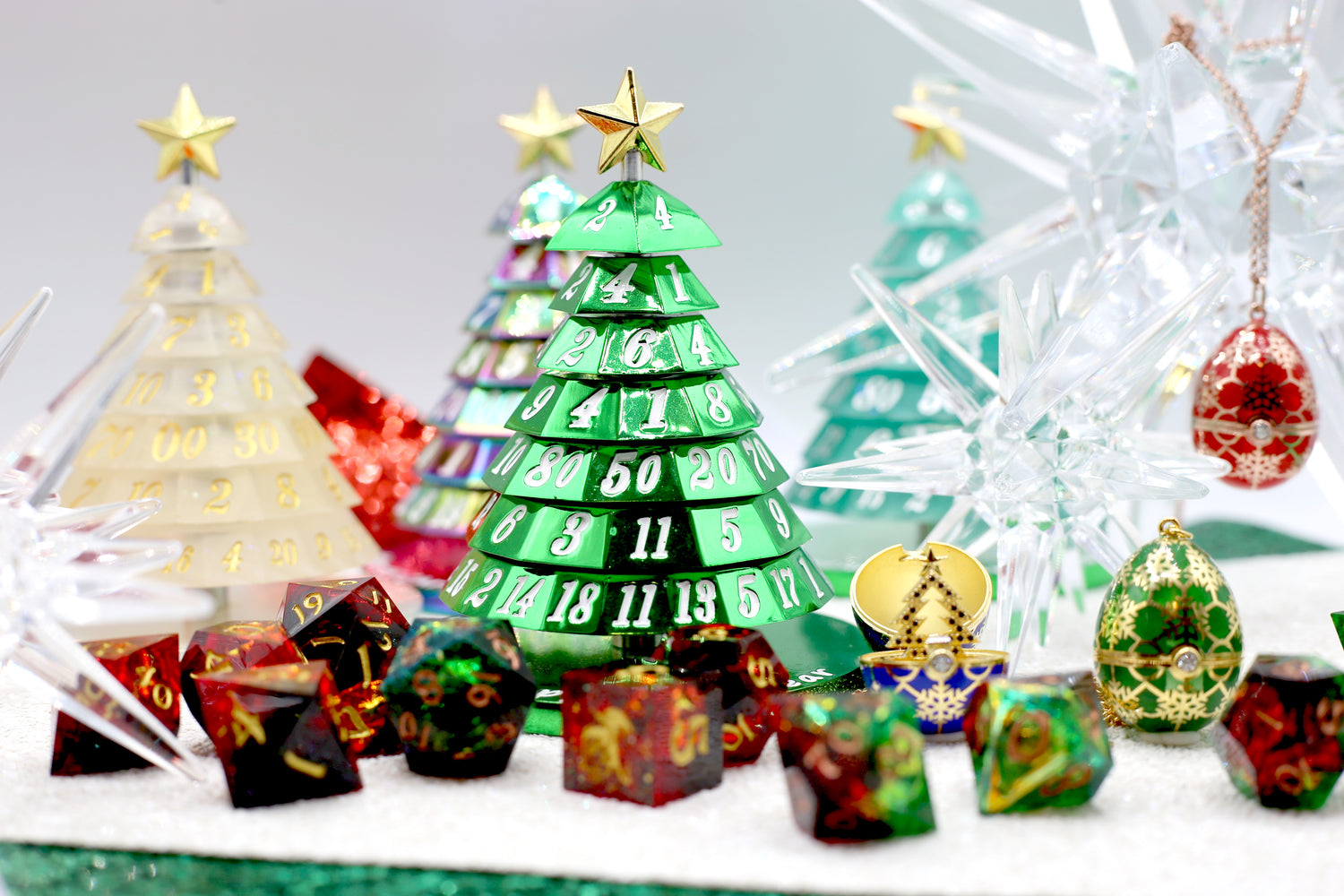 Christmas Tree Dice Set 2.0 and Light Up Sharp Edged Dice! – HYMGHO Dice